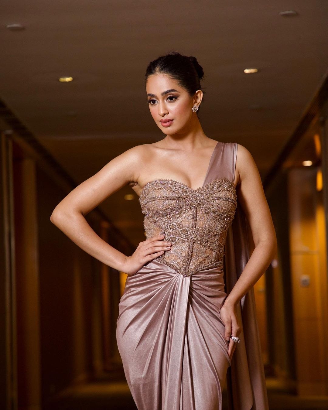 ಸಿನಿ ಶೆಟ್ಟಿ Photos & Images # 13594 - Filmibeat Kannada