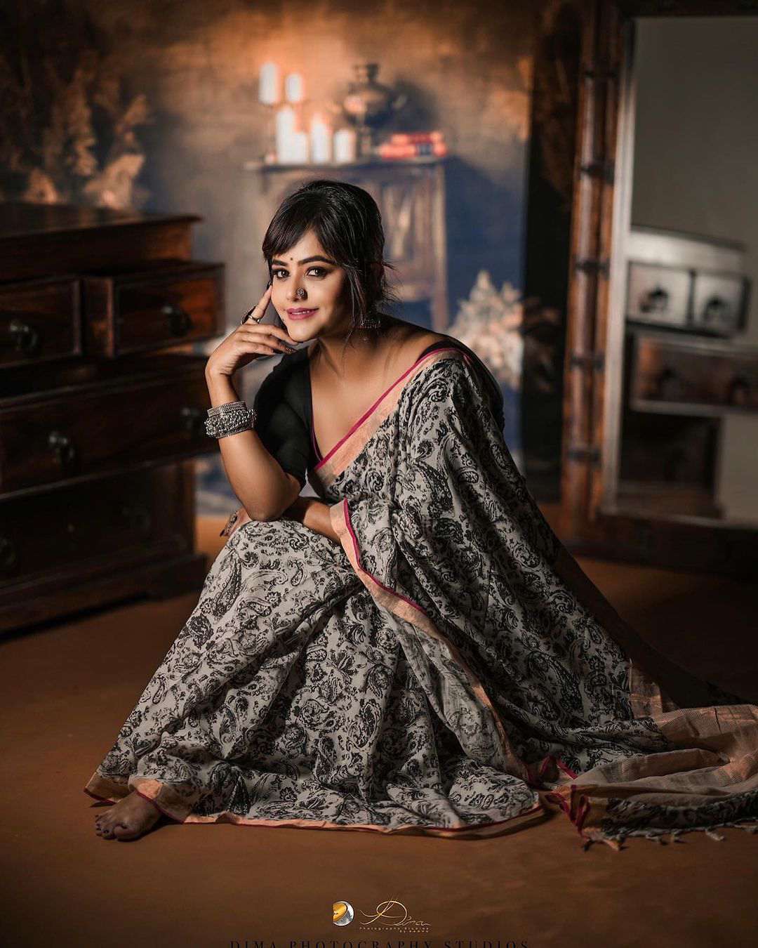 ಮಯೂರಿ ಕ್ಯಾತರಿ Photos & Images # 1944 - Filmibeat Kannada