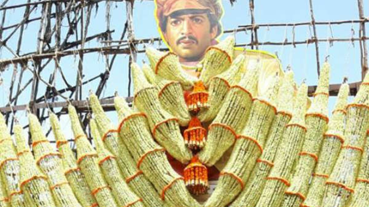 ಮತ್ತೆ ಅಭಿಮಾನದ ಹೂಮಳೆಯಲ್ಲಿ ಮುಳುಗಿದ 'ಸಾಹಸಸಿಂಹ'! | Sahasa Simha ...