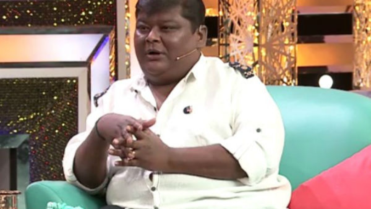 'ಎಂಗೇಜ್' ಎಂಬ ಪದದ ಅರ್ಥವೇ ಗೊತ್ತಿರ್ಲಿಲ್ವಂತೆ ಬುಲೆಟ್ ಪ್ರಕಾಶ್ ಗೆ.! | Kannada ...