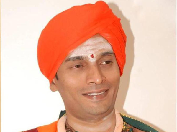 ಋಷಿಕುಮಾರ ಸ್ವಾಮಿ ಕಂಠಸಿರಿ '24ಕ್ಯಾರೆಟ್' ಸಾಂಗ್ | Rishi Kumar swami sings a ...