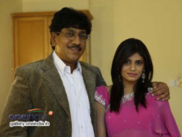 ಕಮಲದ ಕೈಹಿಡಿದ ನಟ ಕುಮಾರ್ ಗೋವಿಂದ್ | Actor Kumar Govind joins BJP - Kannada ...