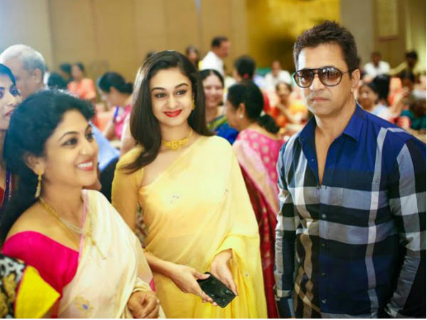 ಅಪ್ಪನ ಲವ್ ಸ್ಟೋರಿಗೆ, ಮಗಳು ನಾಯಕಿ..! | Arjun Sarja to direct his Daughter ...
