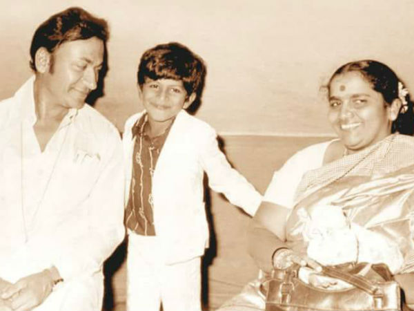 ಡಾ.ರಾಜ್ ಕುಟುಂಬವನ್ನ ಪರಿಚಯ ಮಾಡಿದ ಅಪರೂಪದ ವಿಡಿಯೋ | Dr Rajkumar Introducing ...