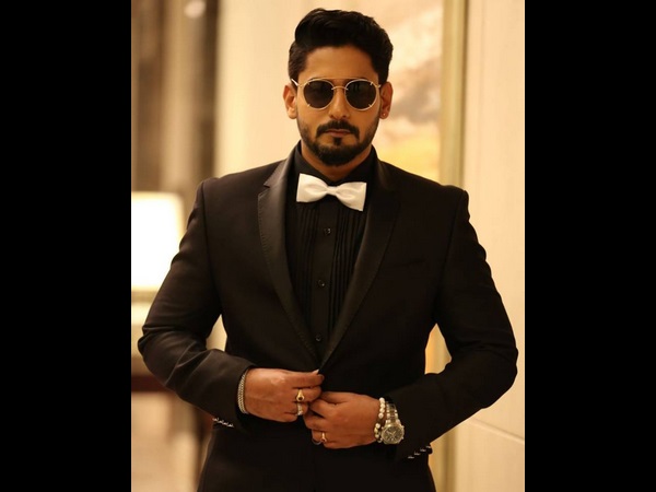 ಎರಡು ಶೇಡ್ ಗಳಲ್ಲಿ ಕಾಣಿಸಿಕೊಳ್ಳಲಿದ್ದಾರೆ ಪ್ರಜ್ವಲ್ ದೇವರಾಜ್ | Kannada actor ...