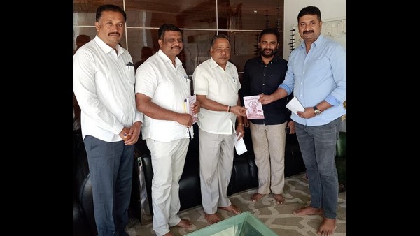 CR Manohar Donates Rs 5 Lakh To Ram Mandir : ರಾಮಮಂದಿರ ನಿರ್ಮಾಣಕ್ಕೆ 5 ...