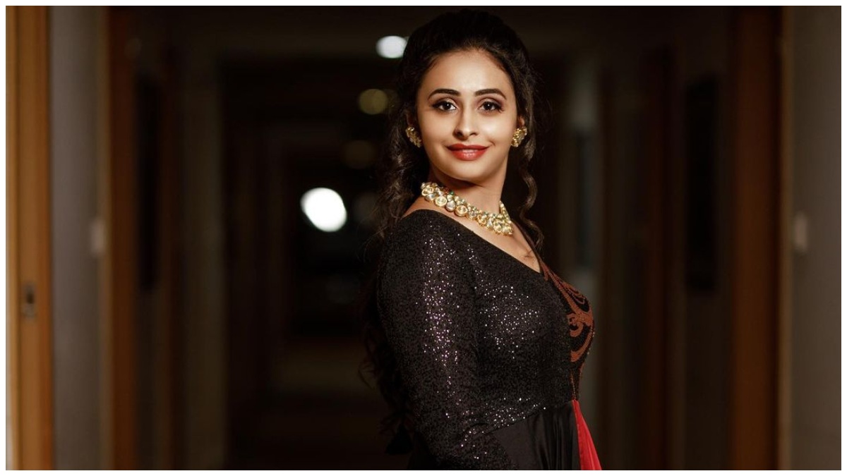 Sanjana Burli: ಬೇಸರ, ಒತ್ತಡ, ಗೊಂದಲಗಳಿಗೆ ಒಂದೇ ಪರಿಹಾರ ಎಂದ ಪುಟ್ಟಕ್ಕನ ಮಗಳು ...